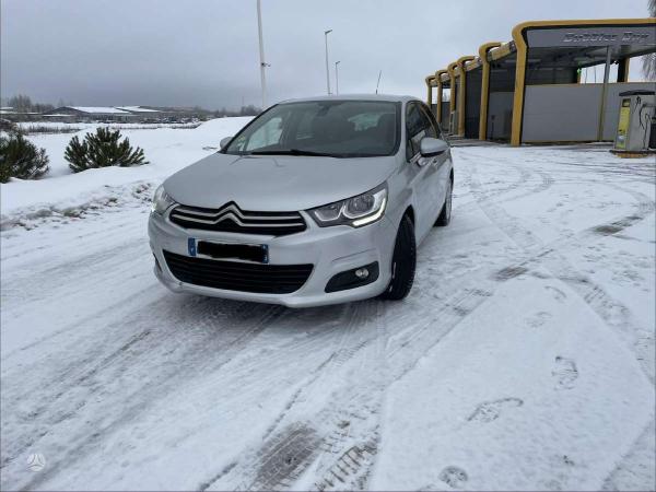 Grey Citroen C4 2015 in Taurage, with an engine capacity of 1.60 L and mileage of 172 thousand km for 3600 €, photo 2 on AUTOMOTO.COM.LV