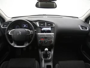Grey Citroen C4 2015 in Vilnius, with an engine capacity of 1.20 L and mileage of 126 thousand km for 6299 €, photo 2 on AUTOMOTO.COM.LV