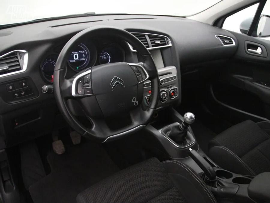 Grey Citroen C4 2015 in Vilnius, with an engine capacity of 1.20 L and mileage of 126 thousand km for 6299 €, photo 16 on AUTOMOTO.COM.LV