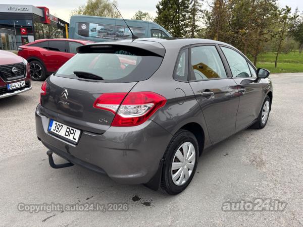 Pelēks Citroen C4 2015 Rakvere, ar dzinēja tilpumu 1.20 L un nobraukumu 101 tūkst. km par 4990 €, foto 4 vietnē AUTOMOTO.COM.LV