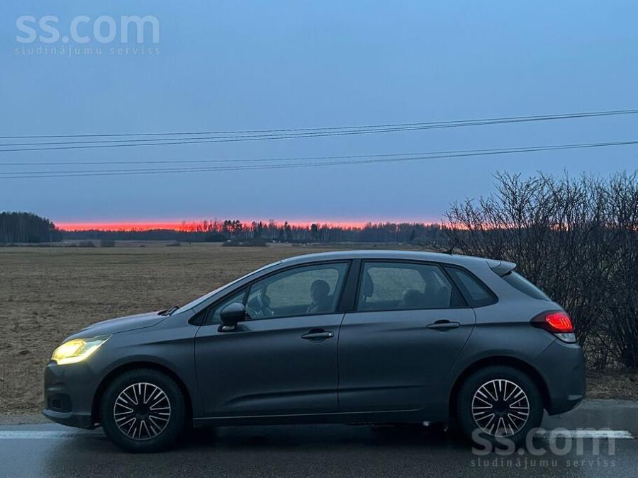 Grey Citroen C4 2015 in Riga, with an engine capacity of 1.60 L and mileage of 275 thousand km for 3700 €, photo 5 on AUTOMOTO.COM.LV