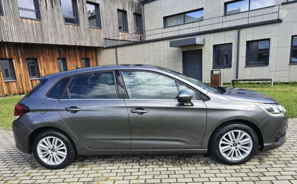 Pelēks Citroen C4 2015 Tauragė, ar dzinēja tilpumu 1.56 L un nobraukumu 189 tūkst. km par 4800 €, foto 6 vietnē AUTOMOTO.COM.LV