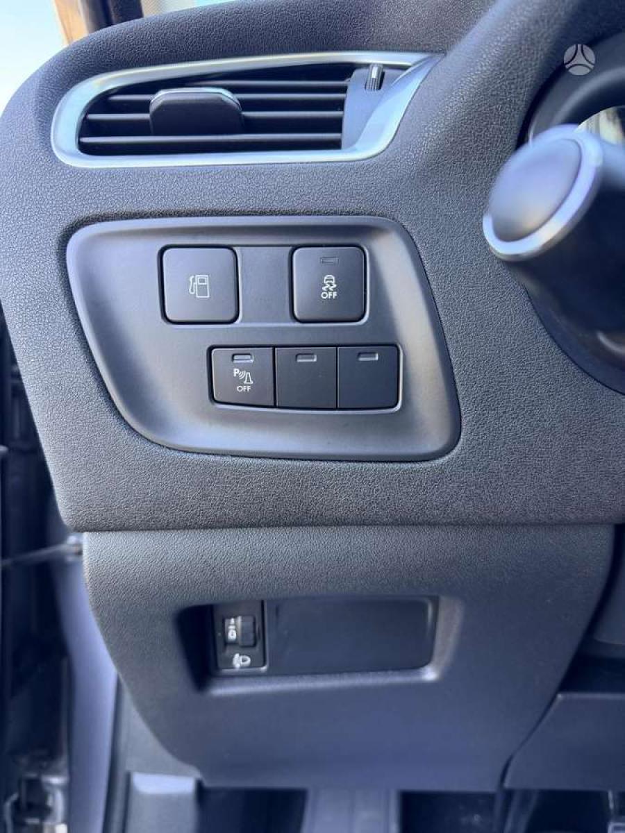 Pelēks Citroen C4 2015 Tauragė, ar dzinēja tilpumu 1.56 L un nobraukumu 190 tūkst. km par 4499 €, foto 16 vietnē AUTOMOTO.COM.LV