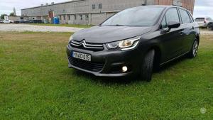 Pelēks Citroen C4 2015 Viļņa, ar dzinēja tilpumu 1.56 L un nobraukumu 326 tūkst. km par 4200 €, foto  vietnē AUTOMOTO.COM.LV