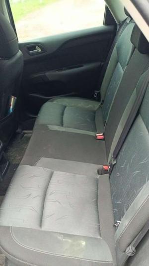 Pelēks Citroen C4 2015 Viļņa, ar dzinēja tilpumu 1.56 L un nobraukumu 326 tūkst. km par 4200 €, foto 6 vietnē AUTOMOTO.COM.LV