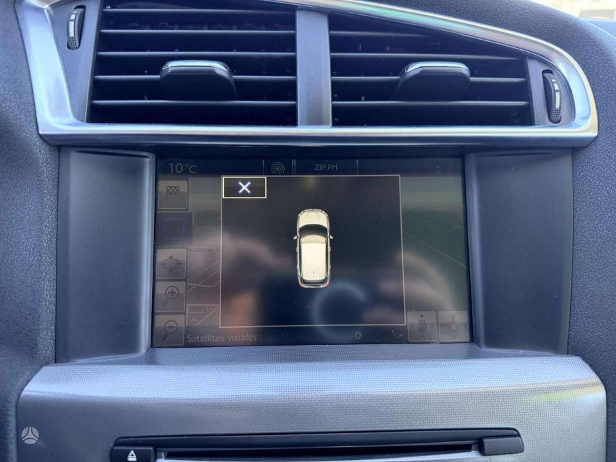Grey Citroen C4 2015 in Taurage, with an engine capacity of 1.56 L and mileage of 190 thousand km for 4199 €, photo 20 on AUTOMOTO.COM.LV