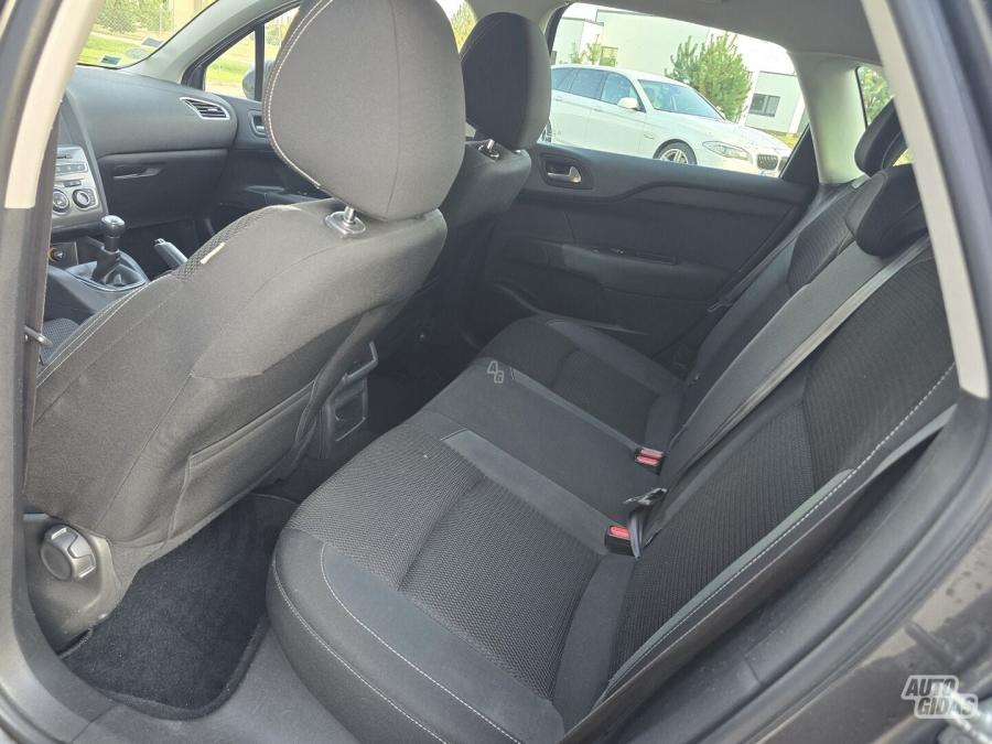 Pelēks Citroen C4 2015 Kauņa, ar dzinēja tilpumu 1.60 L un nobraukumu 188 tūkst. km par 4700 €, foto 17 vietnē AUTOMOTO.COM.LV