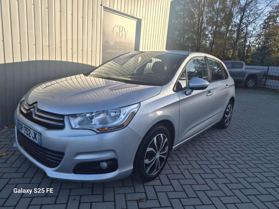 Grey Citroen C4 2015 in Taurage, with an engine capacity of 1.56 L and mileage of 152 thousand km for 3300 €, photo 1 on AUTOMOTO.COM.LV
