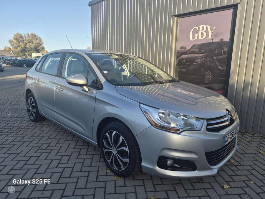 Grey Citroen C4 2015 in Taurage, with an engine capacity of 1.56 L and mileage of 152 thousand km for 3300 €, photo 5 on AUTOMOTO.COM.LV