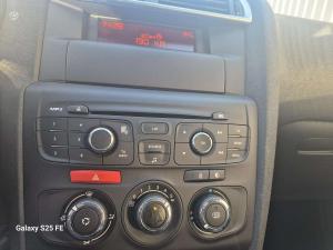 Grey Citroen C4 2015 in Taurage, with an engine capacity of 1.56 L and mileage of 152 thousand km for 3300 €, photo 19 on AUTOMOTO.COM.LV