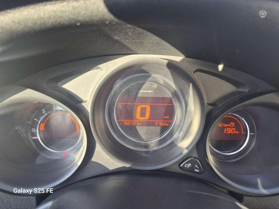 Grey Citroen C4 2015 in Taurage, with an engine capacity of 1.56 L and mileage of 152 thousand km for 3300 €, photo 20 on AUTOMOTO.COM.LV