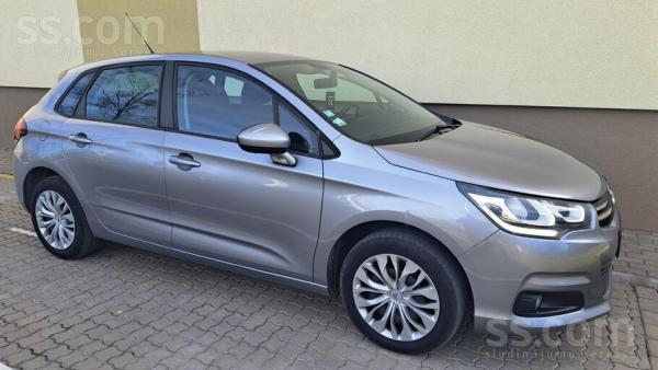 Grey Citroen C4 2016 in Ogre, with an engine capacity of 1.20 L and mileage of 104 thousand km for 5550 €, photo 5 on AUTOMOTO.COM.LV