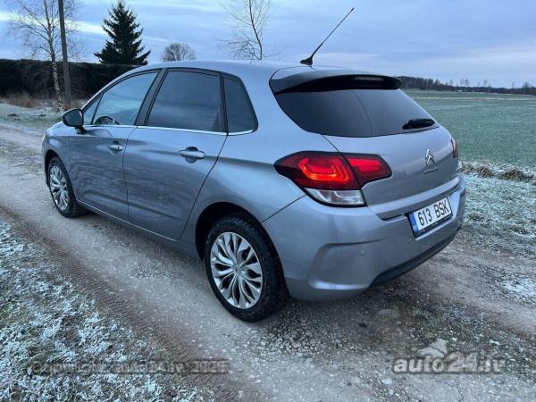 Grey Citroen C4 2016 in Tallinn, with an engine capacity of 1.20 L and mileage of 139 thousand km for 5900 €, photo 4 on AUTOMOTO.COM.LV