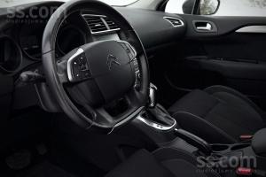 Pelēks Citroen C4 2016 Daugavpils, ar dzinēja tilpumu 1.60 L un nobraukumu 256 tūkst. km par 6350 €, foto 6 vietnē AUTOMOTO.COM.LV