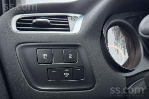 Pelēks Citroen C4 2016 Daugavpils, ar dzinēja tilpumu 1.60 L un nobraukumu 256 tūkst. km par 6350 €, foto 10 vietnē AUTOMOTO.COM.LV