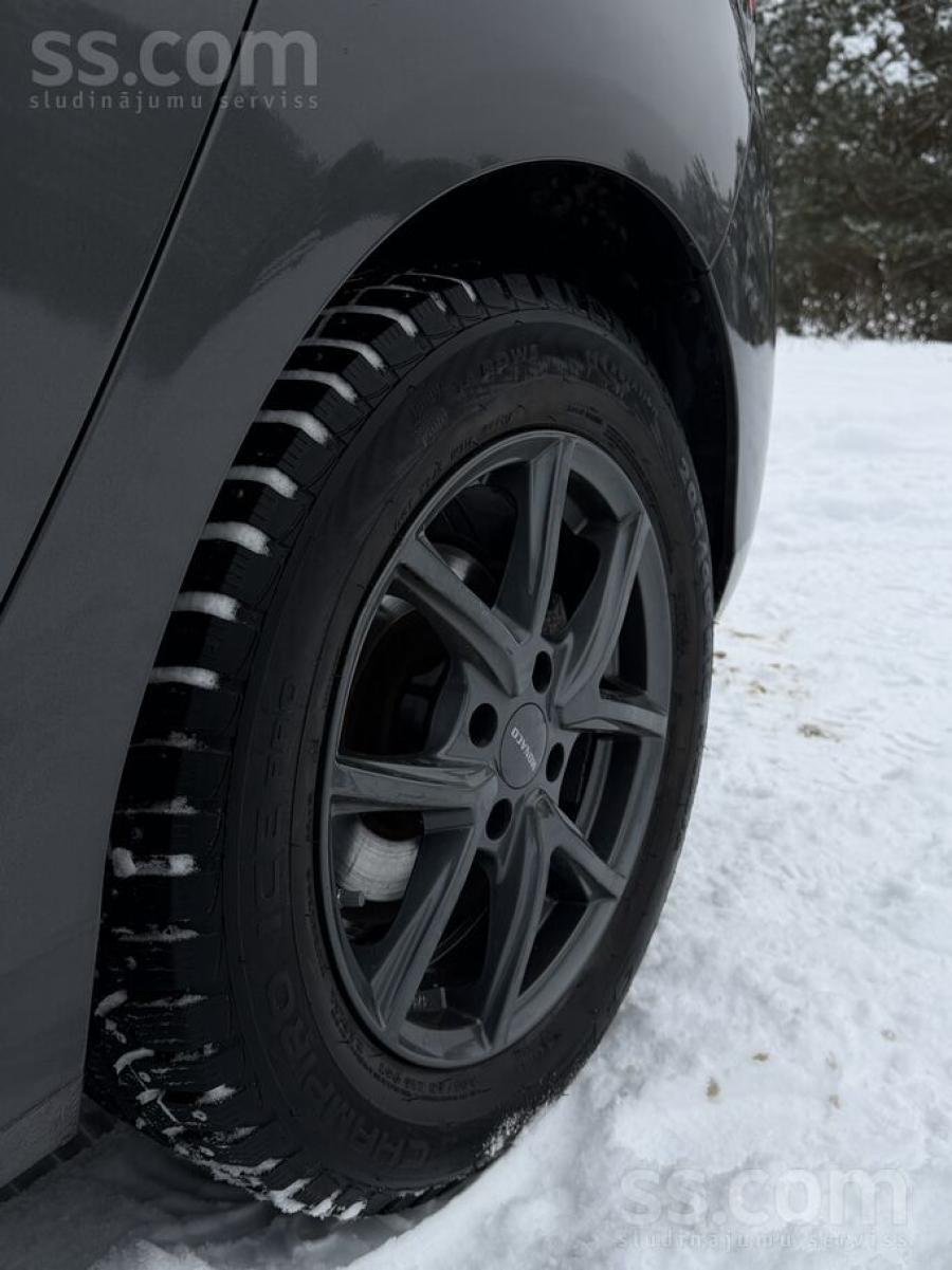 Pelēks Citroen C4 2016 Daugavpils, ar dzinēja tilpumu 1.60 L un nobraukumu 256 tūkst. km par 6350 €, foto 17 vietnē AUTOMOTO.COM.LV