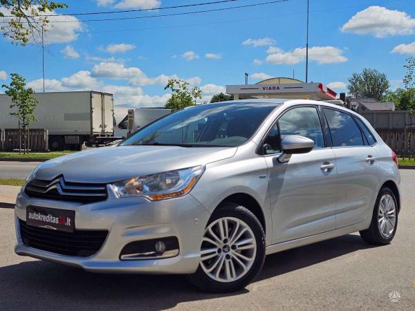 Pelēks Citroen C4 2016 Šauļi, ar dzinēja tilpumu 1.60 L un nobraukumu 74 tūkst. km par 6450 €, foto 3 vietnē AUTOMOTO.COM.LV