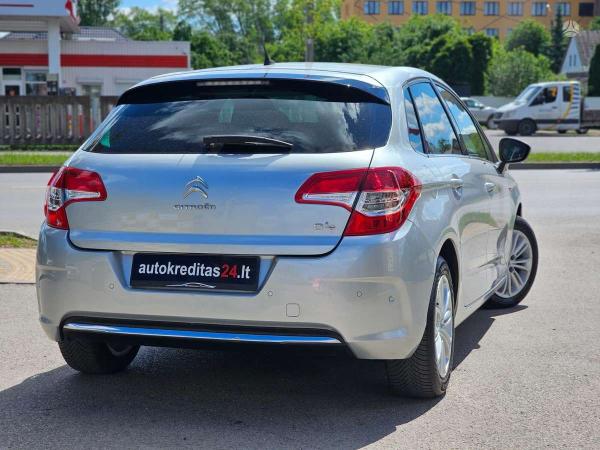 Pelēks Citroen C4 2016 Šauļi, ar dzinēja tilpumu 1.60 L un nobraukumu 74 tūkst. km par 6450 €, foto 4 vietnē AUTOMOTO.COM.LV