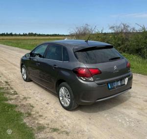 Grey Citroen C4 2016 in Siauliai, with an engine capacity of 1.56 L and mileage of 277 thousand km for 4700 €, photo  on AUTOMOTO.COM.LV