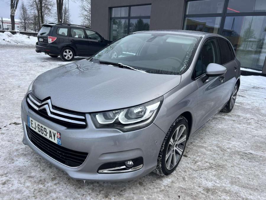 Grey Citroen C4 2017 in Taurage, with an engine capacity of 1.20 L and mileage of 104 thousand km for 4450 €, photo 3 on AUTOMOTO.COM.LV
