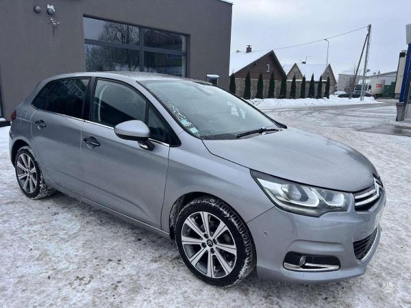 Pelēks Citroen C4 2017 Tauragė, ar dzinēja tilpumu 1.20 L un nobraukumu 104 tūkst. km par 4450 €, foto 4 vietnē AUTOMOTO.COM.LV