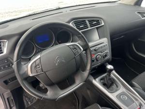 Grey Citroen C4 2017 in Taurage, with an engine capacity of 1.20 L and mileage of 104 thousand km for 4450 €, photo 14 on AUTOMOTO.COM.LV