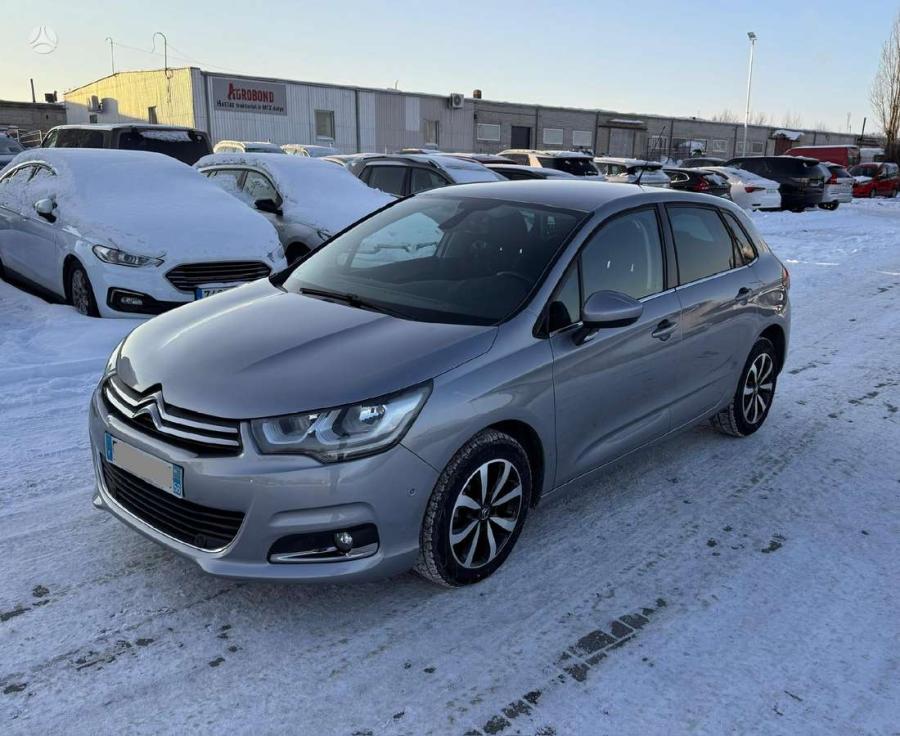 Grey Citroen C4 2017 in Taurage, with an engine capacity of 1.56 L and mileage of 106 thousand km for 7300 €, photo 2 on AUTOMOTO.COM.LV