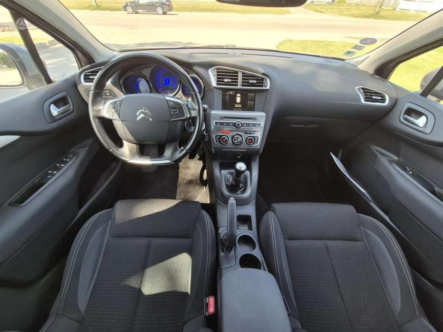 Pelēks Citroen C4 2017 Kauņa, ar dzinēja tilpumu 1.20 L un nobraukumu 145 tūkst. km par 4500 €, foto 16 vietnē AUTOMOTO.COM.LV