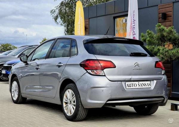 Pelēks Citroen C4 2017 Tauragė, ar dzinēja tilpumu 1.20 L un nobraukumu 58 tūkst. km par 3000 €, foto 7 vietnē AUTOMOTO.COM.LV