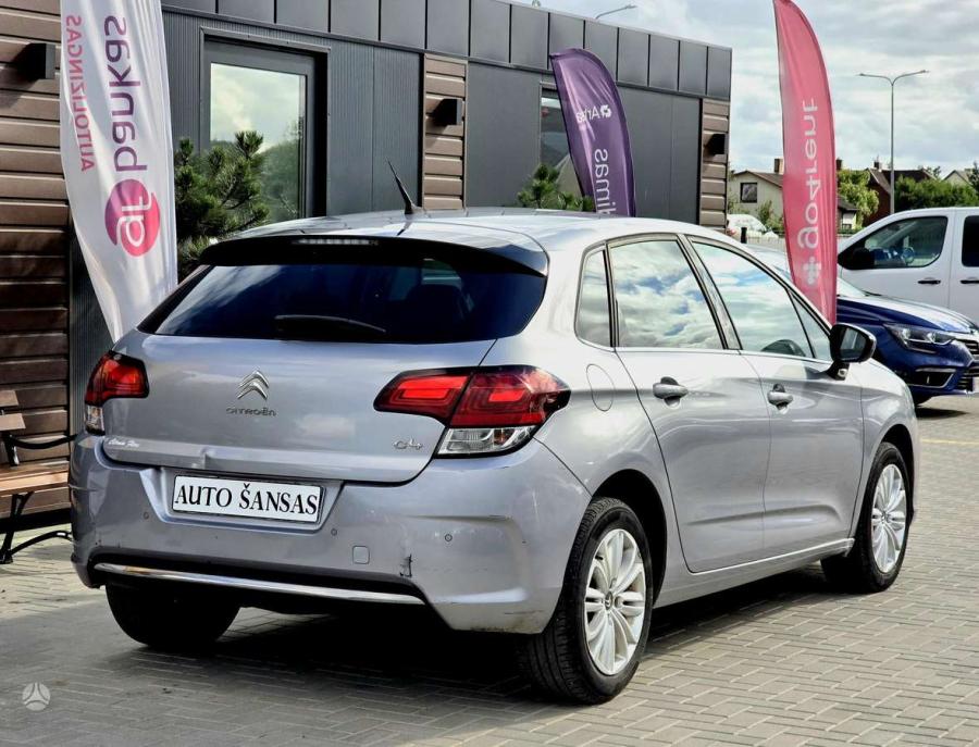 Grey Citroen C4 2017 in Taurage, with an engine capacity of 1.20 L and mileage of 58 thousand km for 3000 €, photo 9 on AUTOMOTO.COM.LV