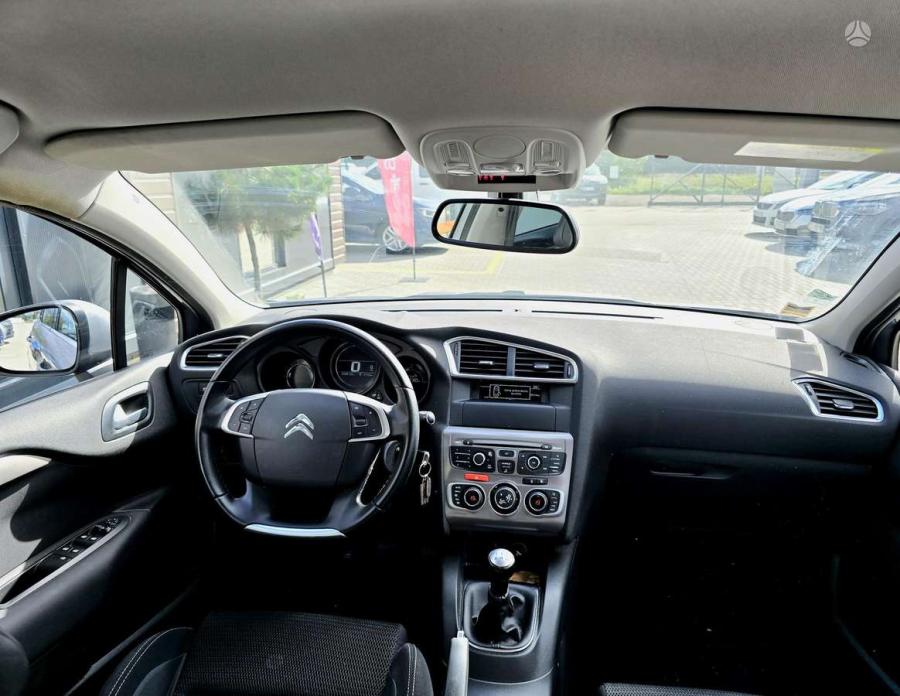 Grey Citroen C4 2017 in Taurage, with an engine capacity of 1.20 L and mileage of 58 thousand km for 3000 €, photo 14 on AUTOMOTO.COM.LV