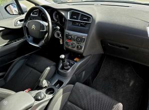 Grey Citroen C4 2017 in Taurage, with an engine capacity of 1.20 L and mileage of 58 thousand km for 3000 €, photo 21 on AUTOMOTO.COM.LV