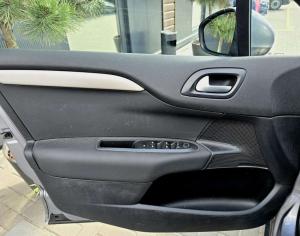 Grey Citroen C4 2017 in Taurage, with an engine capacity of 1.20 L and mileage of 58 thousand km for 3000 €, photo 26 on AUTOMOTO.COM.LV