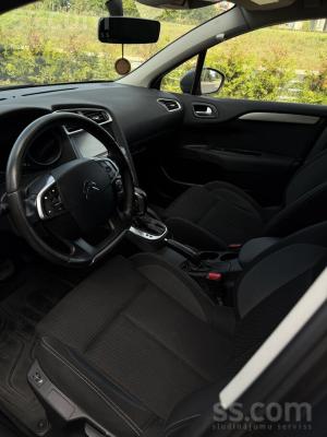 Grey Citroen C4 2017 in Daugavpils, with an engine capacity of 1.60 L and mileage of 270 thousand km for 4950 €, photo 7 on AUTOMOTO.COM.LV
