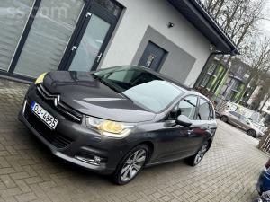 Grey Citroen C4 2018 in Riga, with an engine capacity of 1.20 L and mileage of 167 thousand km for 7400 €, photo 7 on AUTOMOTO.COM.LV
