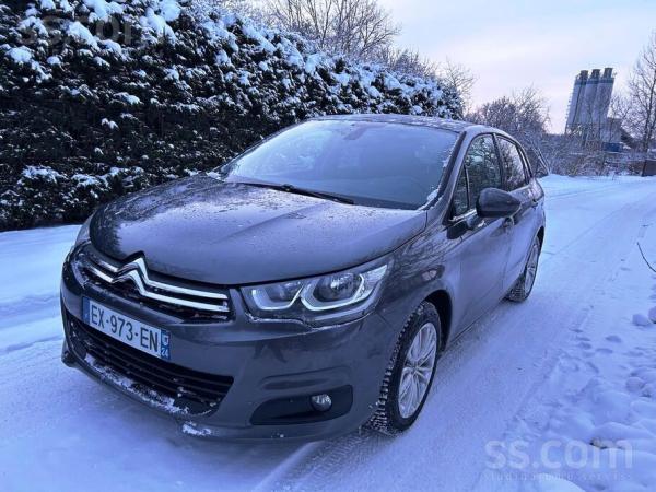 Pelēks Citroen C4 2018 Rīga, ar dzinēja tilpumu 1.60 L un nobraukumu 215 tūkst. km par 4500 €, foto 2 vietnē AUTOMOTO.COM.LV