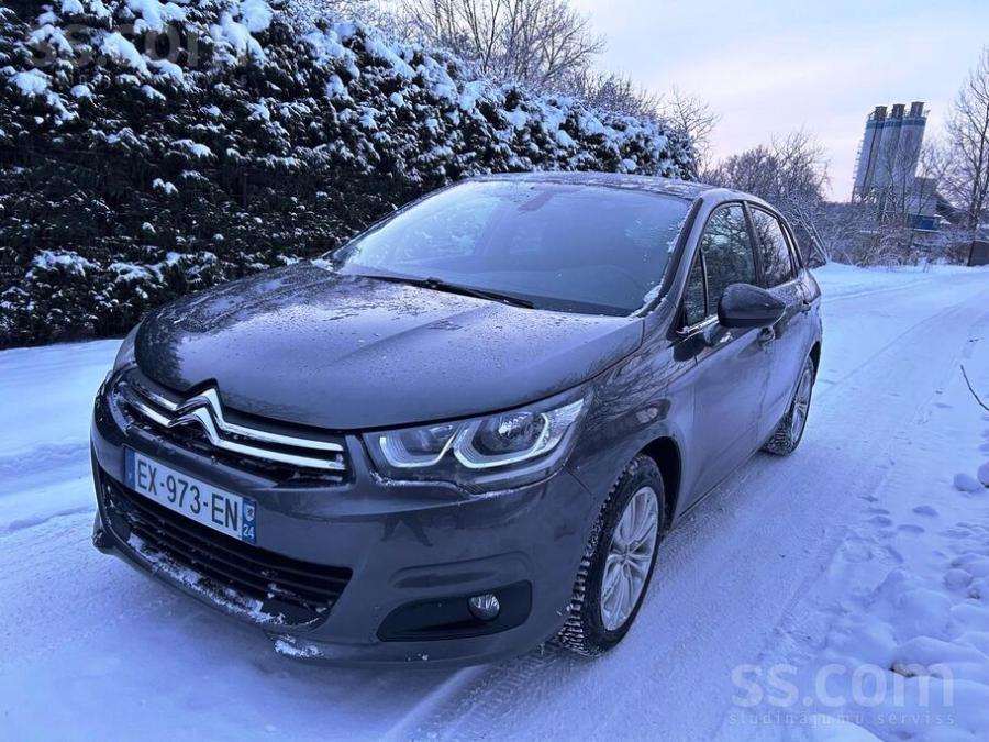 Pelēks Citroen C4 2018 Rīga, ar dzinēja tilpumu 1.60 L un nobraukumu 215 tūkst. km par 4500 €, foto 2 vietnē AUTOMOTO.COM.LV