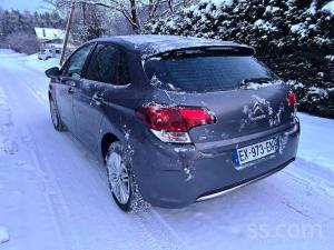 Pelēks Citroen C4 2018 Rīga, ar dzinēja tilpumu 1.60 L un nobraukumu 215 tūkst. km par 4500 €, foto 3 vietnē AUTOMOTO.COM.LV