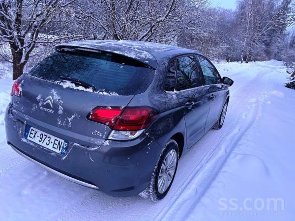 Pelēks Citroen C4 2018 Rīga, ar dzinēja tilpumu 1.60 L un nobraukumu 215 tūkst. km par 4500 €, foto 4 vietnē AUTOMOTO.COM.LV