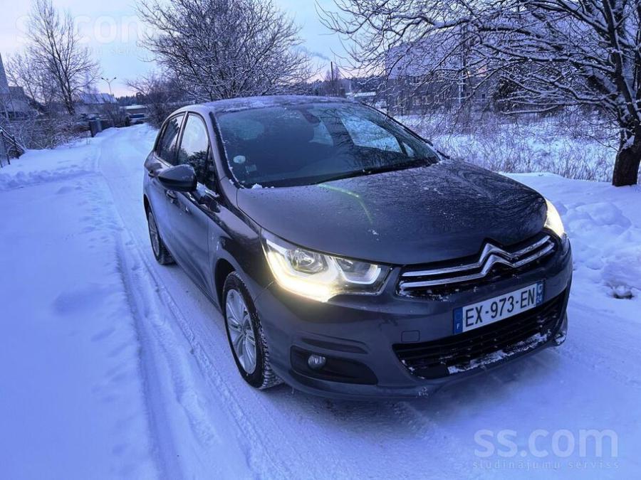 Pelēks Citroen C4 2018 Rīga, ar dzinēja tilpumu 1.60 L un nobraukumu 215 tūkst. km par 4500 €, foto 6 vietnē AUTOMOTO.COM.LV