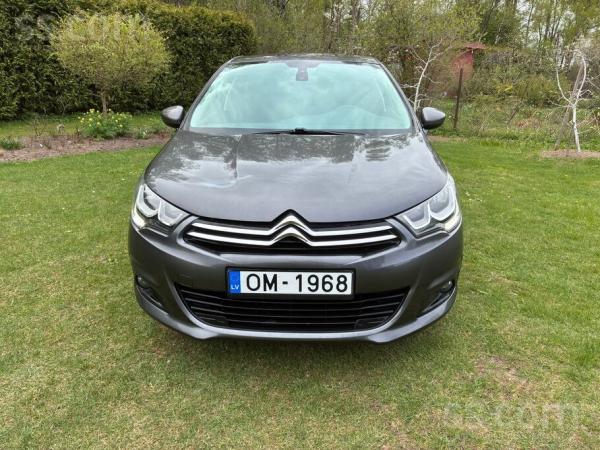 Grey Citroen C4 2018 in Riga, with an engine capacity of 1.60 L and mileage of 216 thousand km for 5750 €, photo 2 on AUTOMOTO.COM.LV