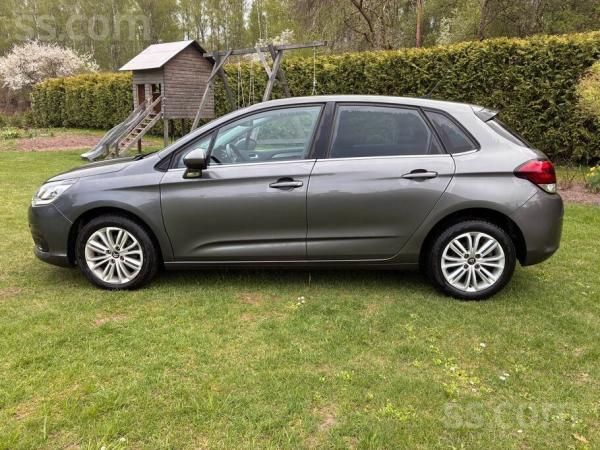 Grey Citroen C4 2018 in Riga, with an engine capacity of 1.60 L and mileage of 216 thousand km for 5750 €, photo 4 on AUTOMOTO.COM.LV