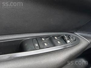 Pelēks Citroen C4 2018 Rīga, ar dzinēja tilpumu 1.60 L un nobraukumu 216 tūkst. km par 5750 €, foto 18 vietnē AUTOMOTO.COM.LV