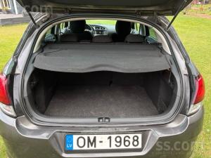 Pelēks Citroen C4 2018 Rīga, ar dzinēja tilpumu 1.60 L un nobraukumu 216 tūkst. km par 5750 €, foto 20 vietnē AUTOMOTO.COM.LV