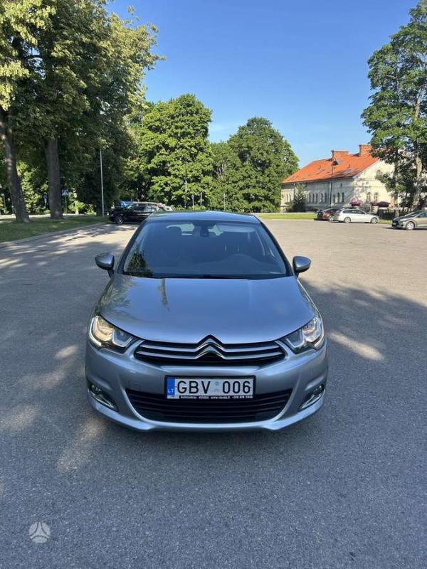 Grey Citroen C4 2018 in Kaunas, with an engine capacity of 1.20 L and mileage of 65 thousand km for 6200 €, photo 5 on AUTOMOTO.COM.LV