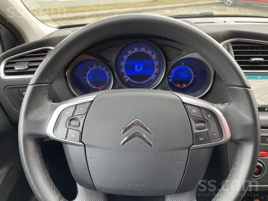 Grey Citroen C4 2018 in Ogre, with an engine capacity of 1.60 L and mileage of 130 thousand km for 7390 €, photo 12 on AUTOMOTO.COM.LV