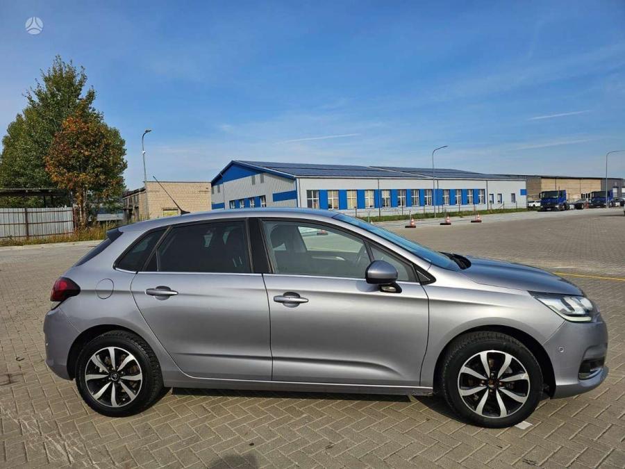 Pelēks Citroen C4 2018 Jurbarkas, ar dzinēja tilpumu 1.20 L un nobraukumu 210 tūkst. km par 4000 €, foto 5 vietnē AUTOMOTO.COM.LV