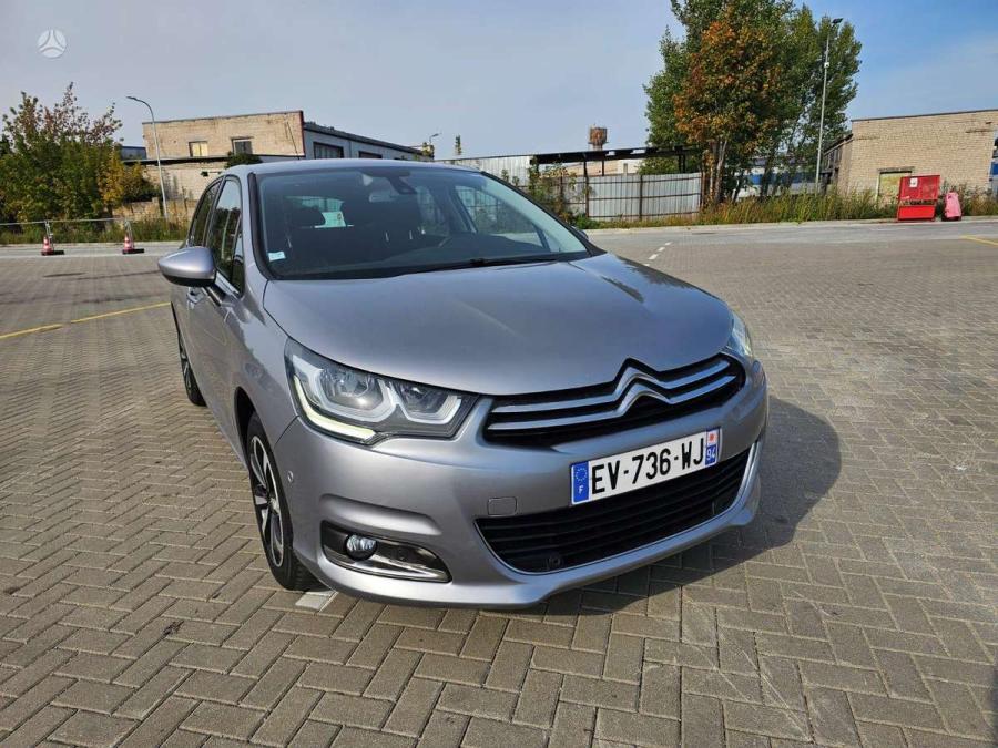 Pelēks Citroen C4 2018 Jurbarkas, ar dzinēja tilpumu 1.20 L un nobraukumu 210 tūkst. km par 4000 €, foto 7 vietnē AUTOMOTO.COM.LV