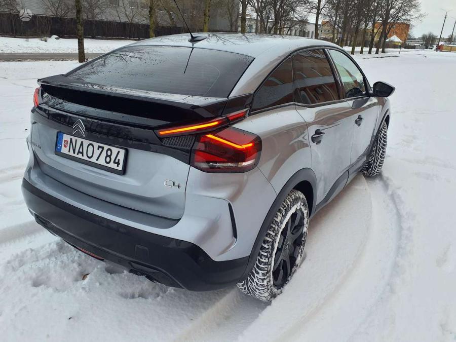 Grey Citroen C4 2021 in Siauliai, with an engine capacity of 1.20 L and mileage of 33 thousand km for 11450 €, photo 4 on AUTOMOTO.COM.LV