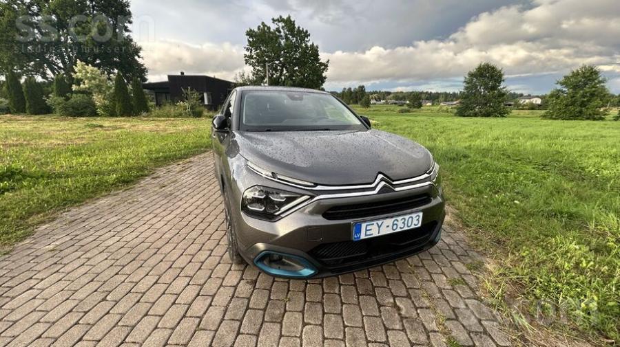 Pelēks Citroen C4 2021 Rīga, ar dzinēja tilpumu 1.60 L un nobraukumu 76 tūkst. km par 17500 €, foto 3 vietnē AUTOMOTO.COM.LV